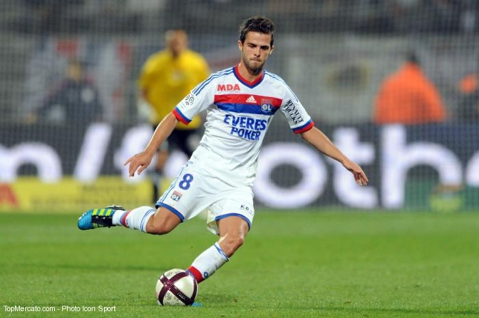 Pjanic livre ses premières sensations à la Roma