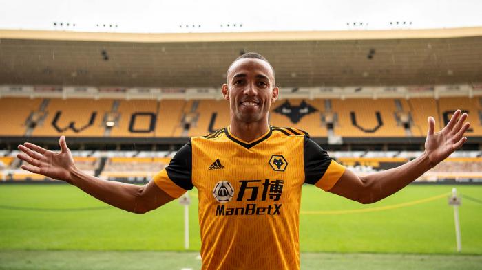 OL : Fernando Marçal file à Wolverhampton (Officiel)