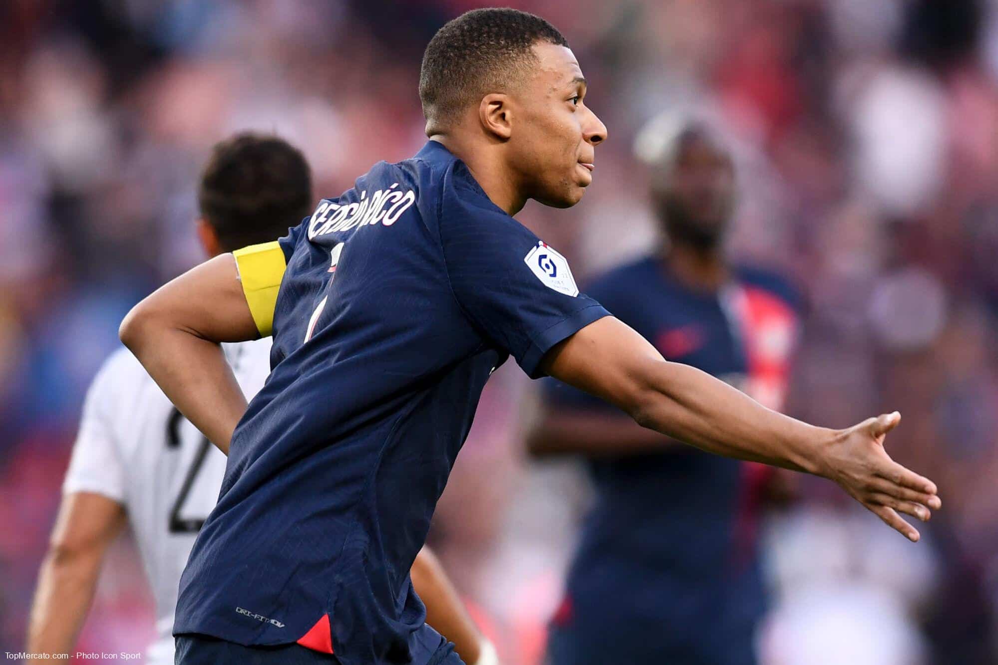 Mercato - PSG : La tension monte pour Mbappé