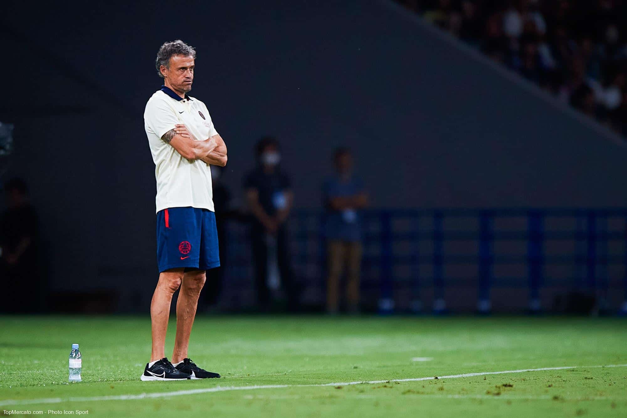 Tensions avec la direction, menace de départ... Luis Enrique envoie un ...