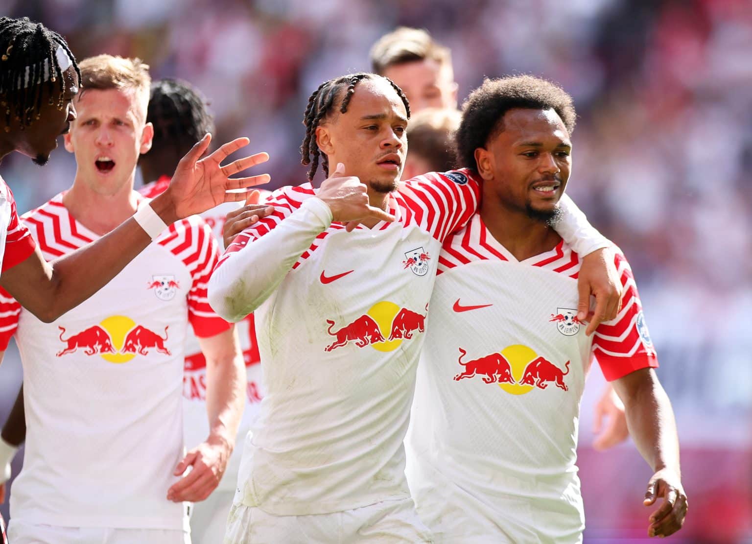 Mercato - PSG : le nouveau club de Xavi Simons dévoilé... et c'est une ...