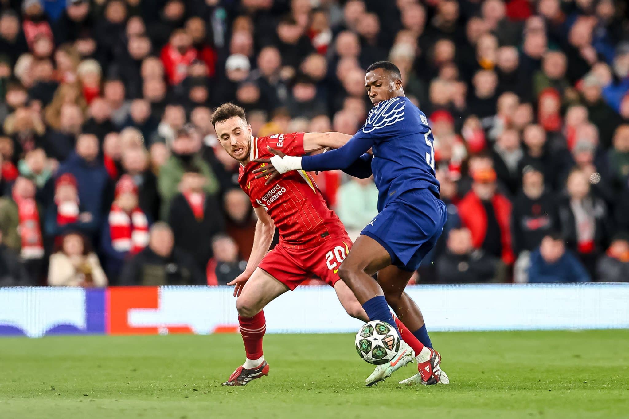 PSG : et si c’était Willian Pacho la meilleure recrue