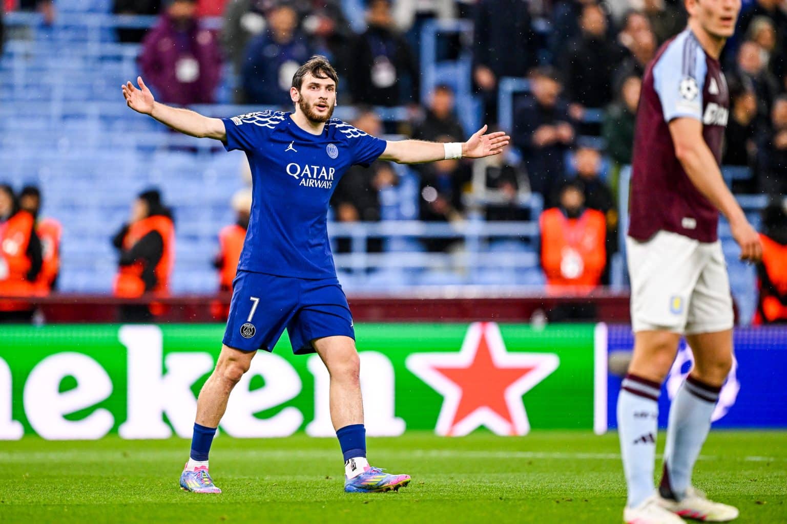 Mercato PSG : les 4 clubs de Liga qui ont manqué Kvaratskhelia pour seulement 6 M€