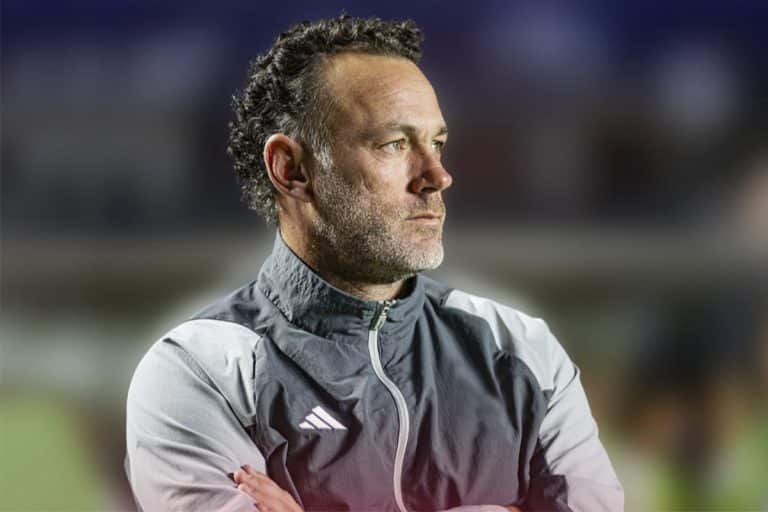 Gabriel Milito, candidato a Boca: la evolución de un DT con estilo propio