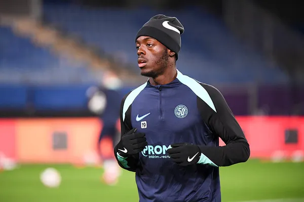 Mercato ASSE : les Verts pas emballés par Rabby Nzingoula, la ...