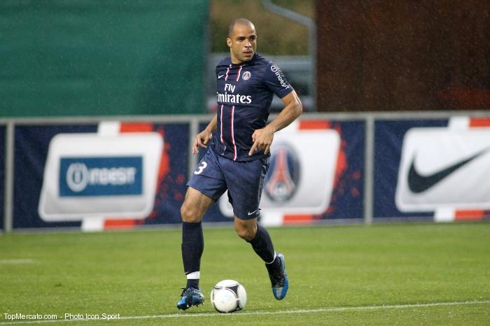 Alex veut emmener le PSG vers les sommets