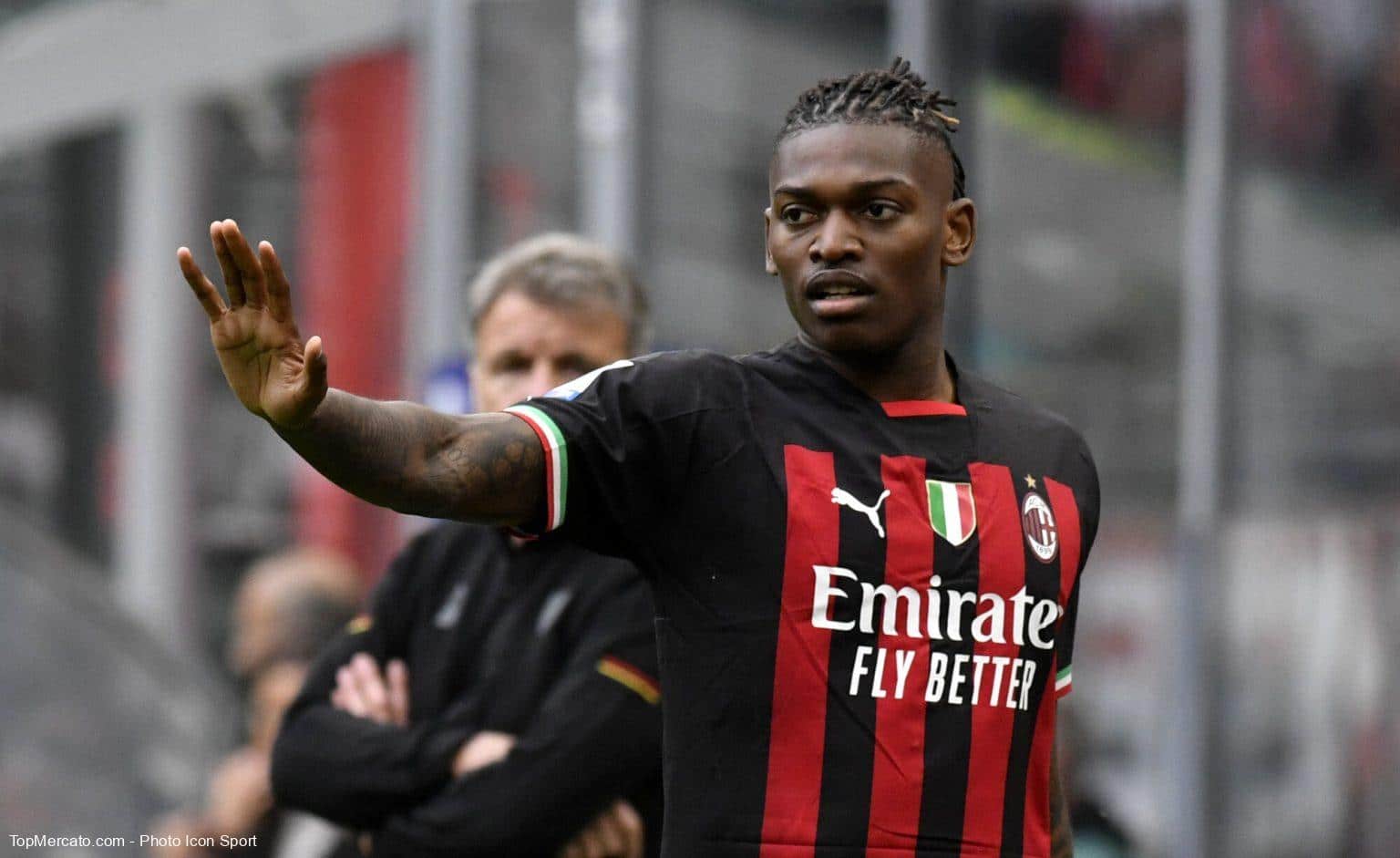 Mercato - Milan AC : les détails du nouveau contrat XXL de Leao