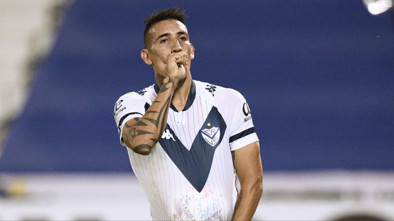Ricardo Centurión concentra para el debut de la Copa Argentina