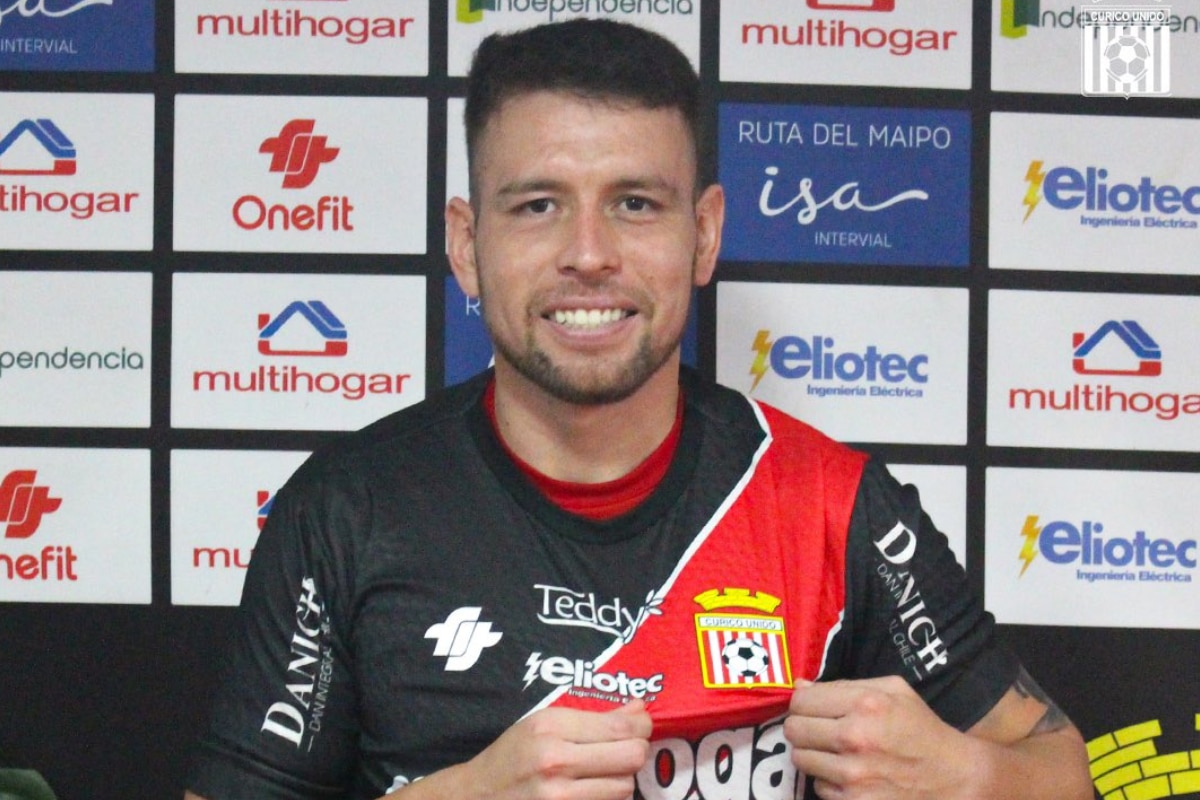 "Bienvenido": la sorprendente presentación del nuevo refuerzo de Curicó Unido