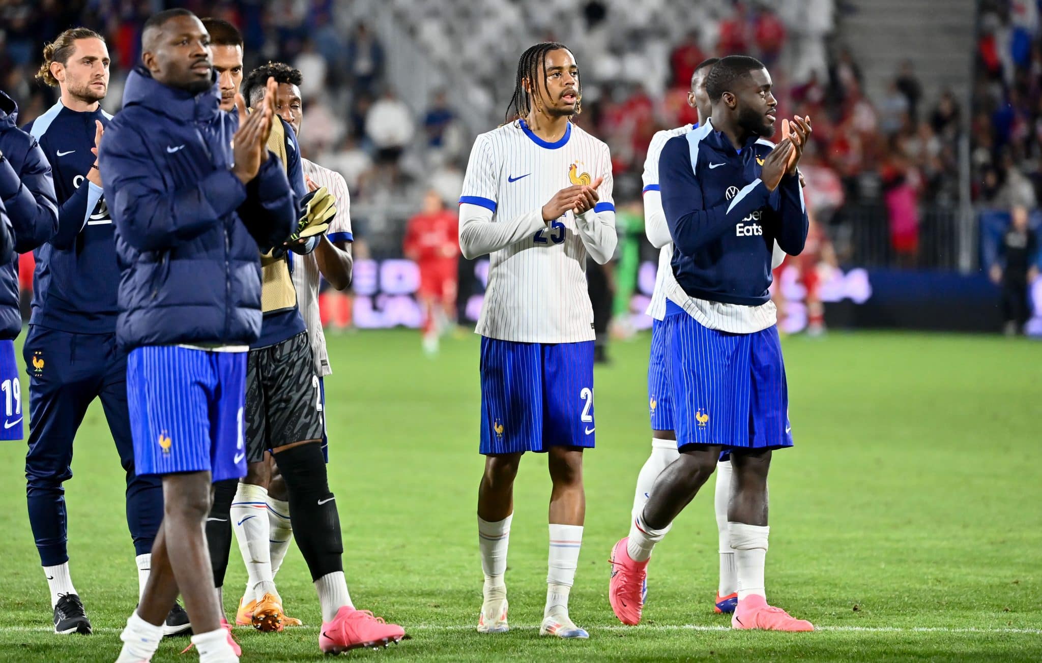 EdF : Deschamps explique pourquoi il n'a pas fait entrer Barcola